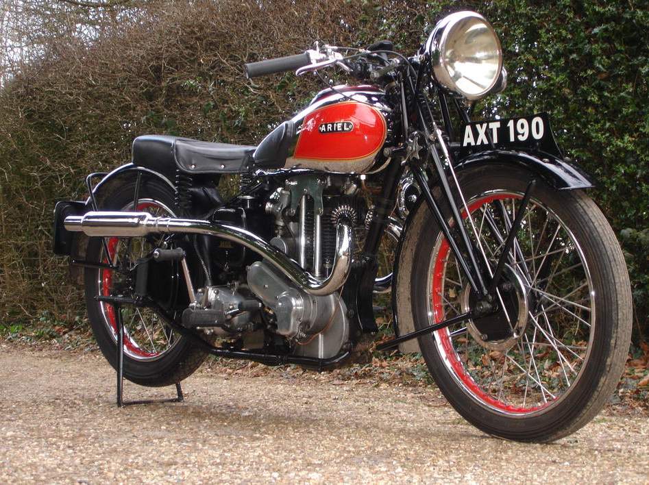 Ariel Rally Lago di Como Menaggio Moto Ariel 1929 traversata lago